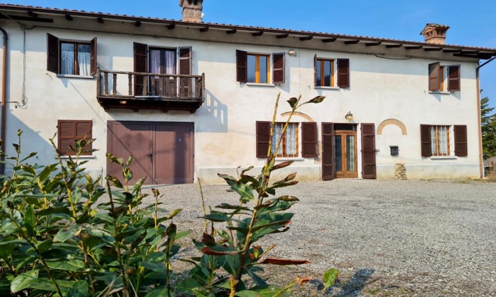 Casa indipendente in vendita a Gropparello