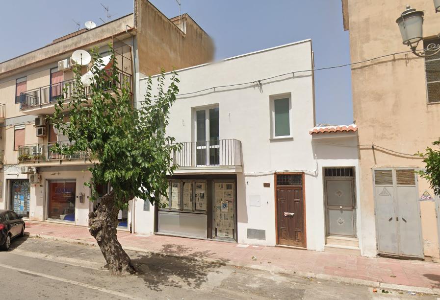 Negozio in affitto a Cinisi