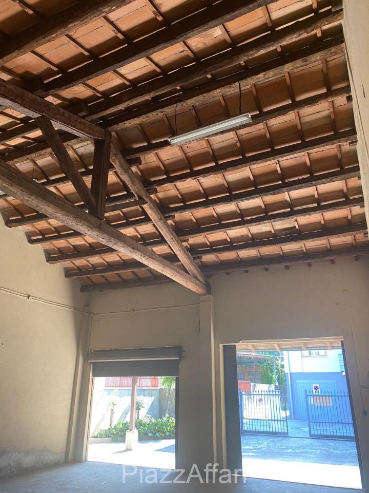 Magazzino in vendita a Piove Di Sacco