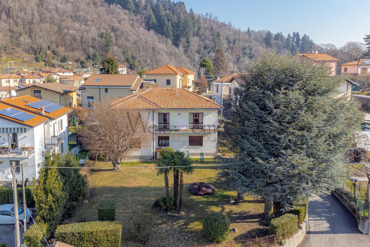 Casa indipendente in vendita a Albese Con Cassano