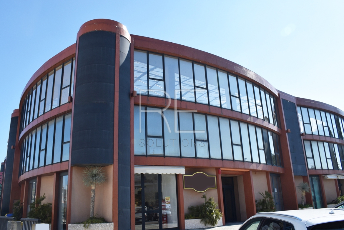 Locale commerciale in vendita a Martina Franca