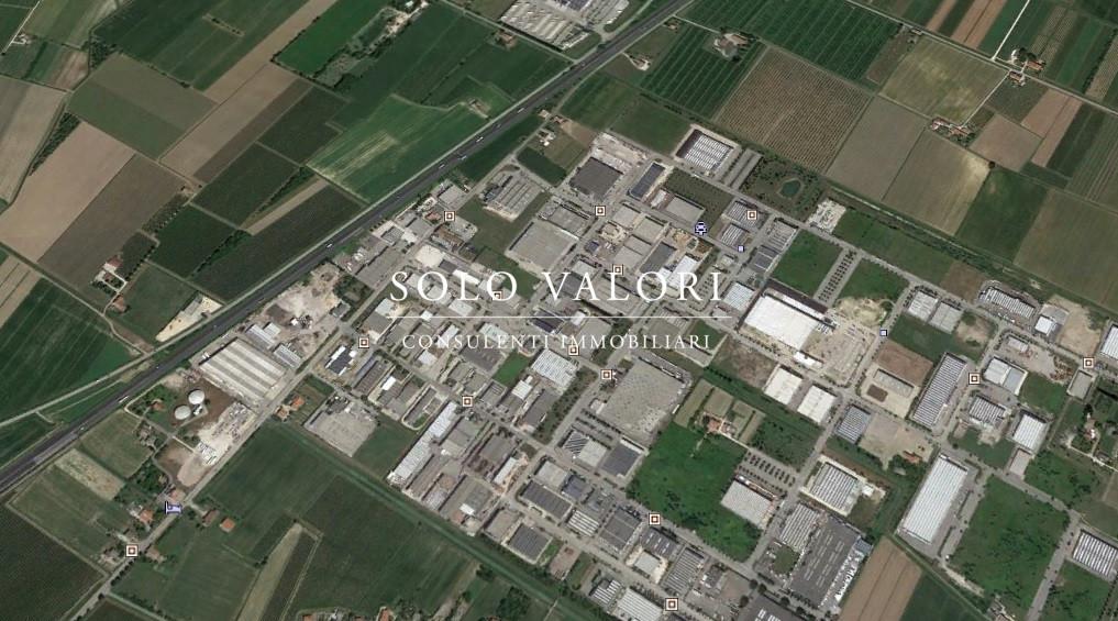 Capannone in vendita a Treviso