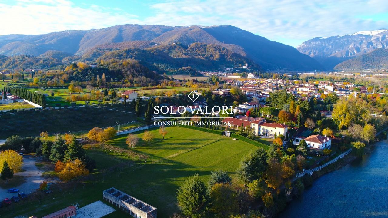 Terreno edificabile residenziale in vendita a Bassano Del Grappa