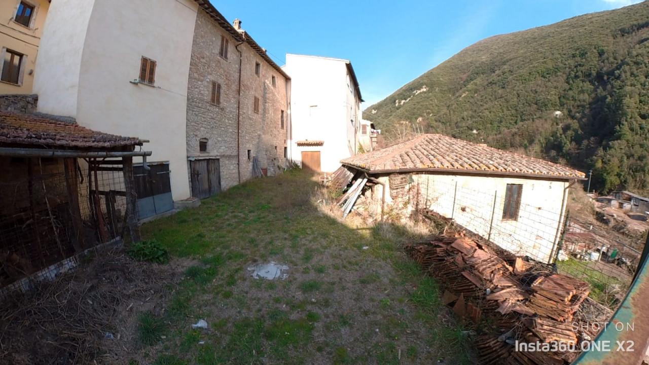 Appartamento in vendita a Ferentillo