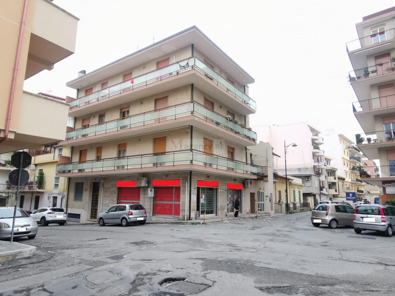 Negozio in vendita a Reggio Calabria