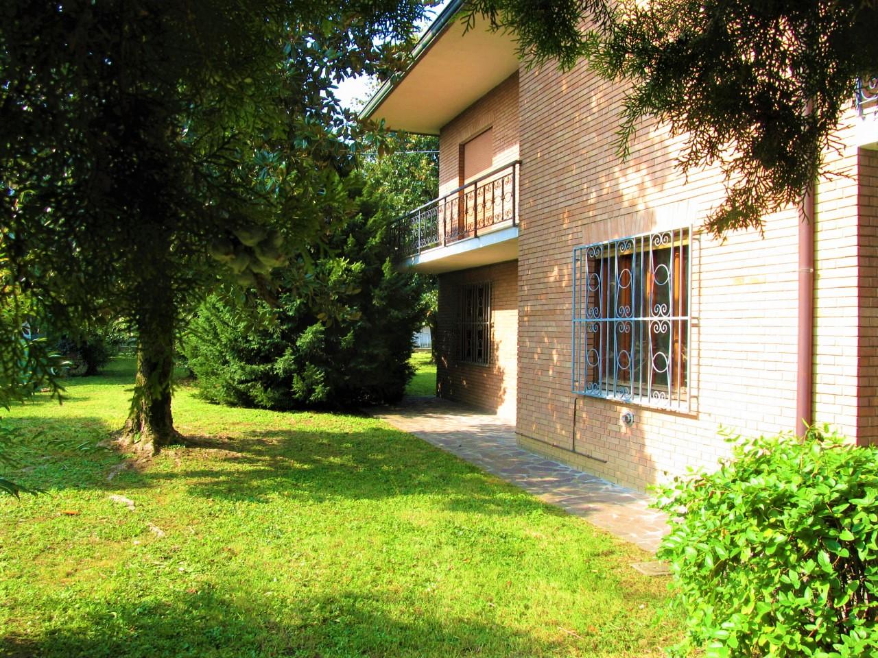 Casa indipendente in vendita a Cavezzo