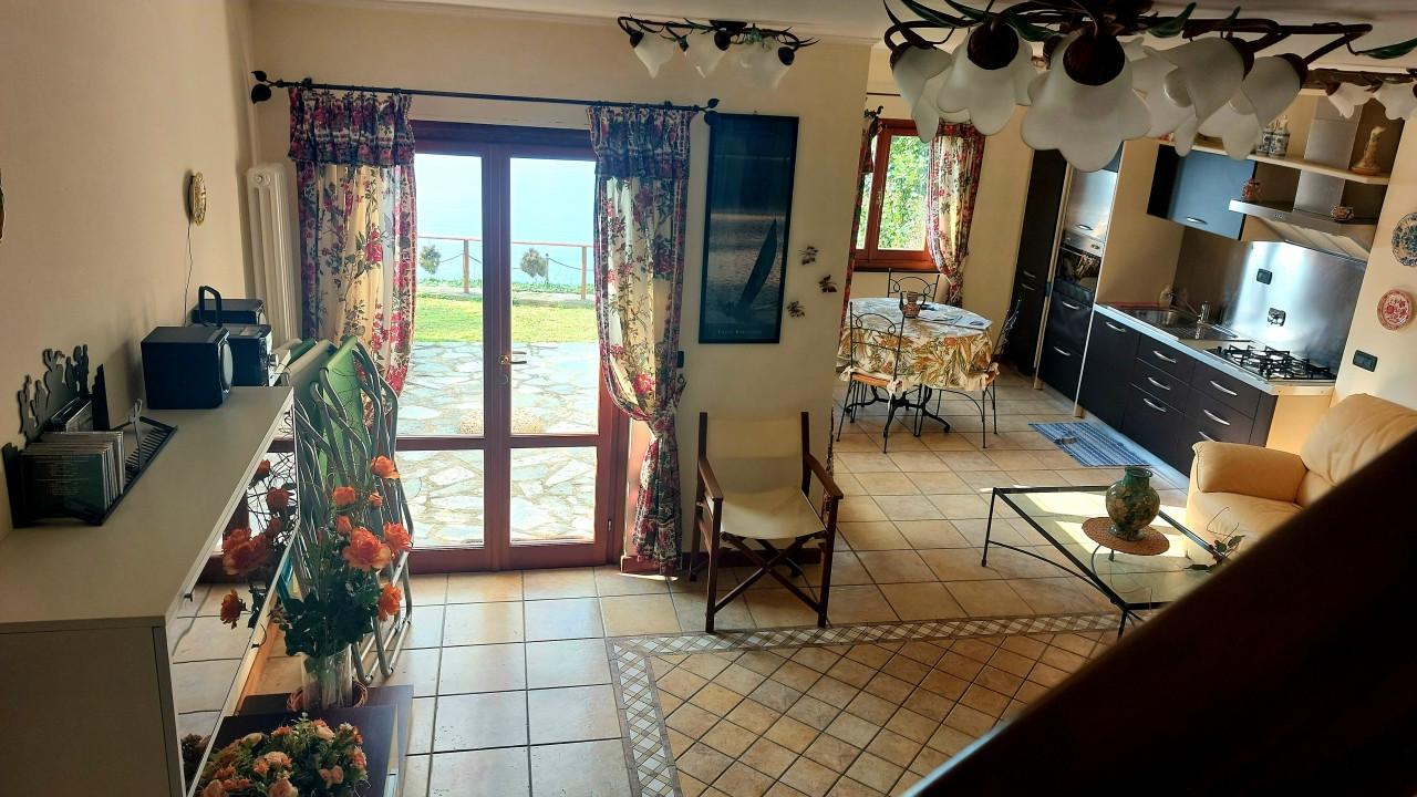 Villa a schiera in vendita a Genova