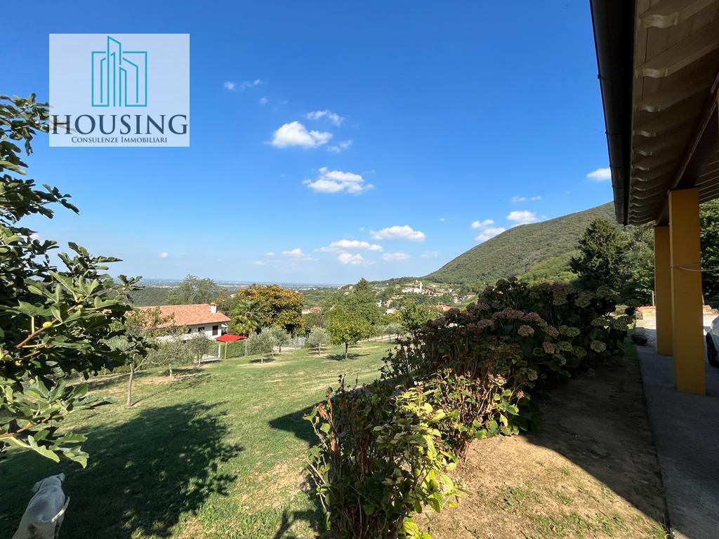 Villa in vendita a Rovolon