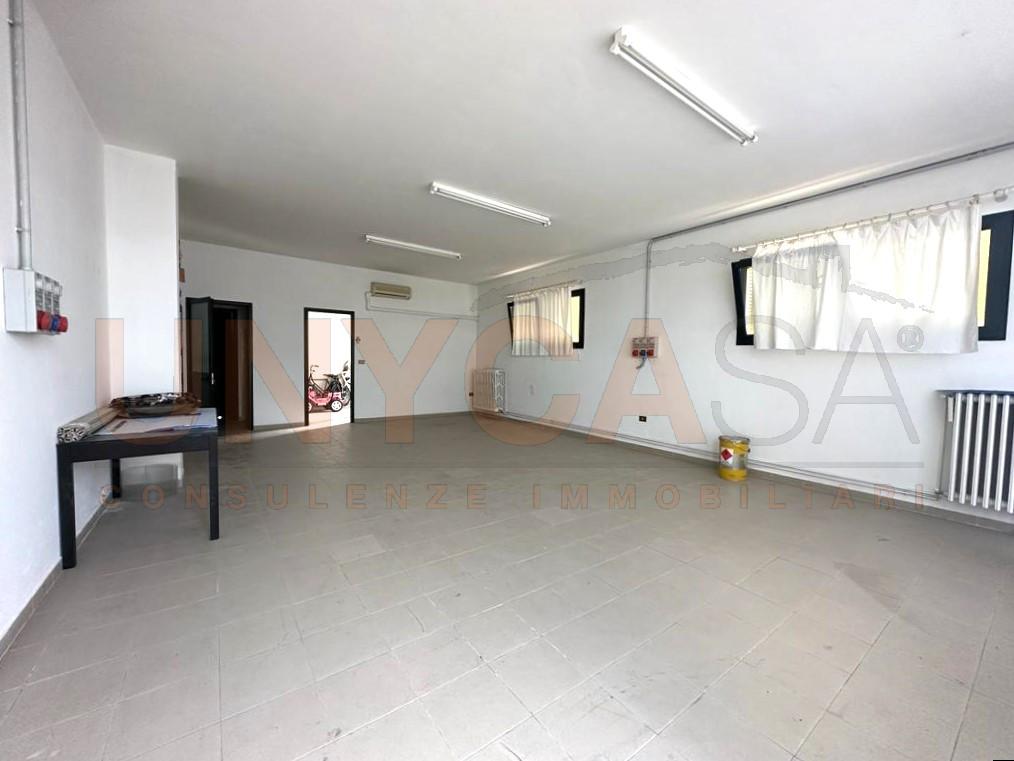 Laboratorio in affitto a Cervarese Santa Croce