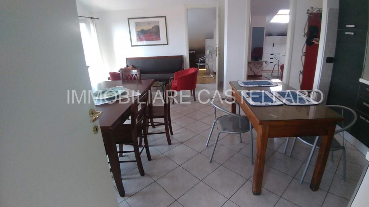 Appartamento in vendita a Pompeiana