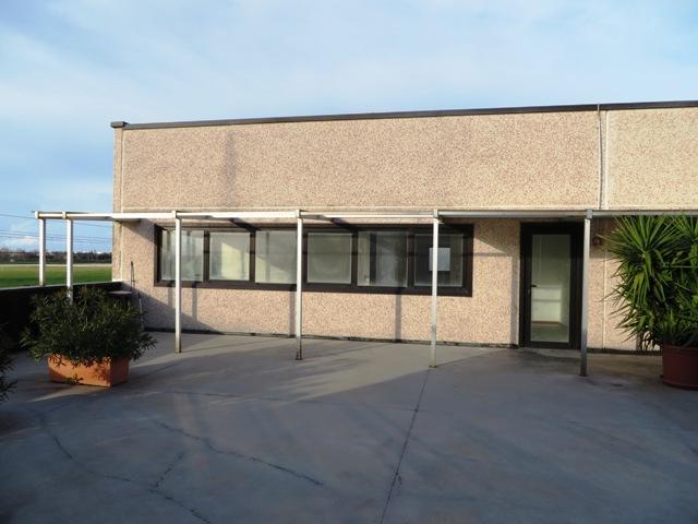 Ufficio in vendita a Falconara Marittima