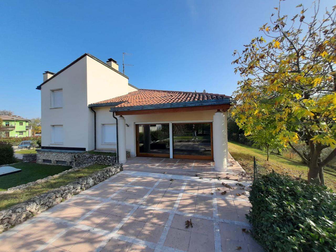 Casa indipendente in vendita a Montorso Vicentino