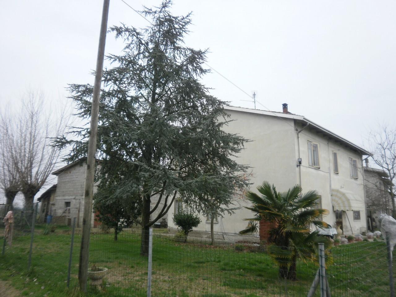 Casa indipendente in vendita a Suzzara