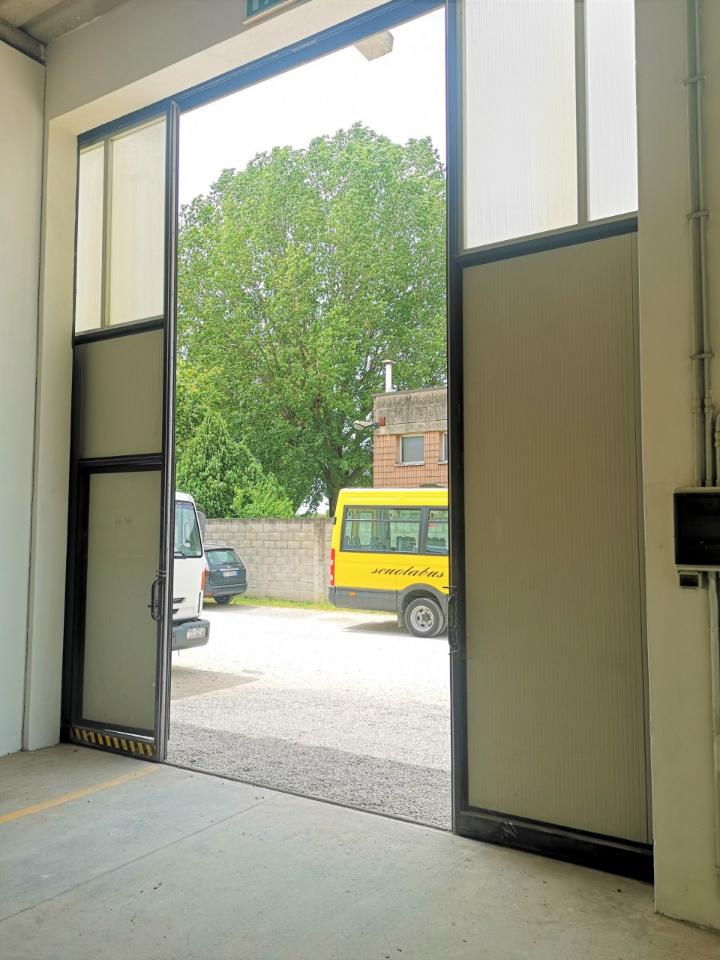 Capannone in affitto a Este