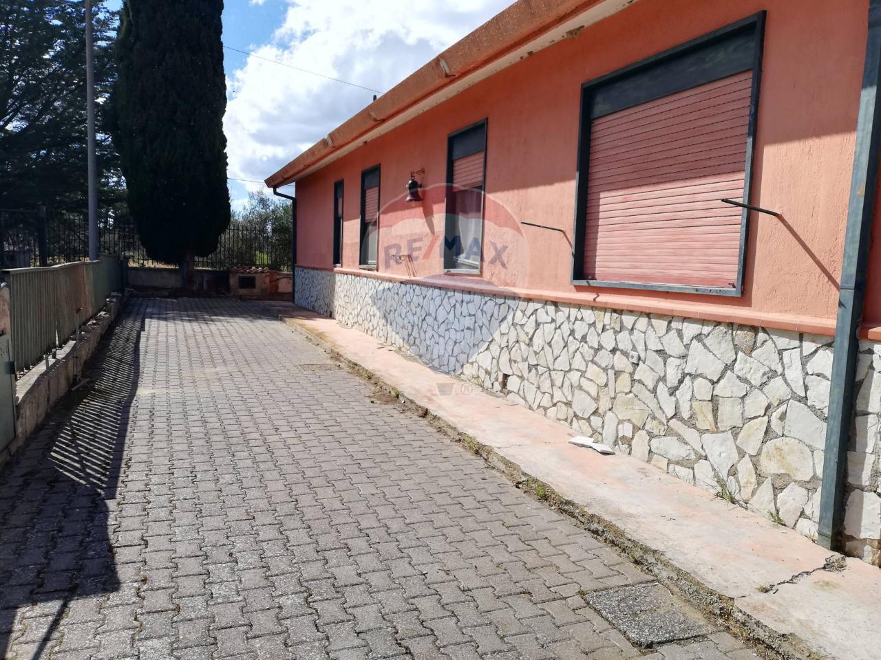 Casa indipendente in vendita a Caltanissetta