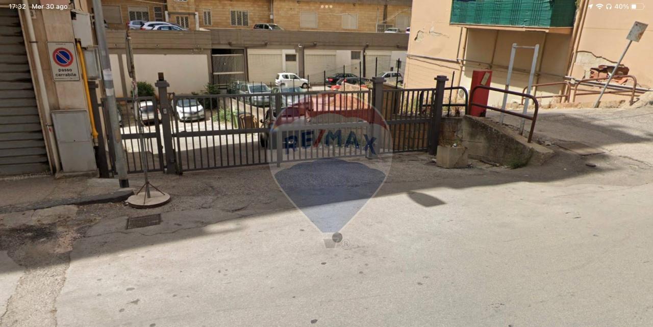 Magazzino in vendita a Caltanissetta