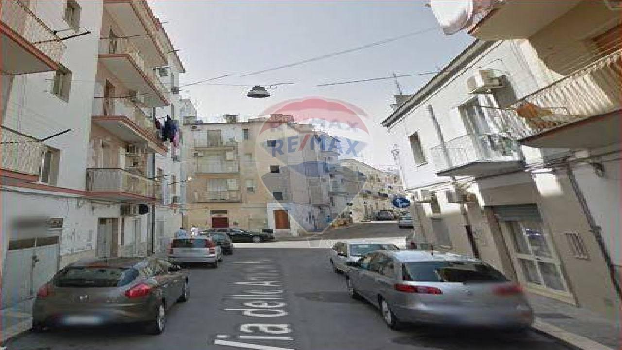 Magazzino in vendita a Manfredonia
