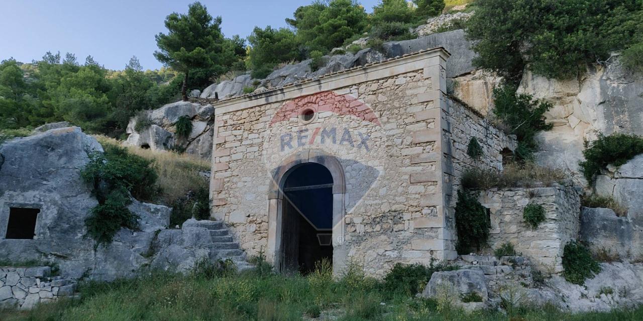 Negozio in vendita a Monte Sant'Angelo