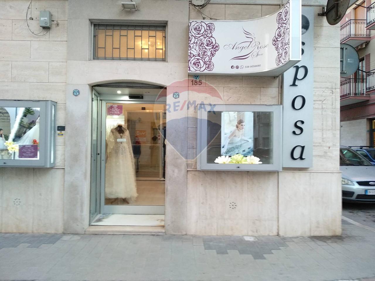 Esercizio commerciale in vendita a Manfredonia