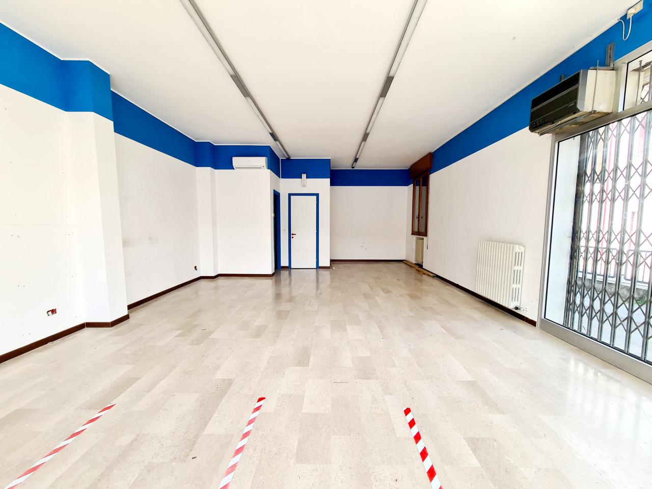 Negozio in affitto a Ospedaletto Euganeo