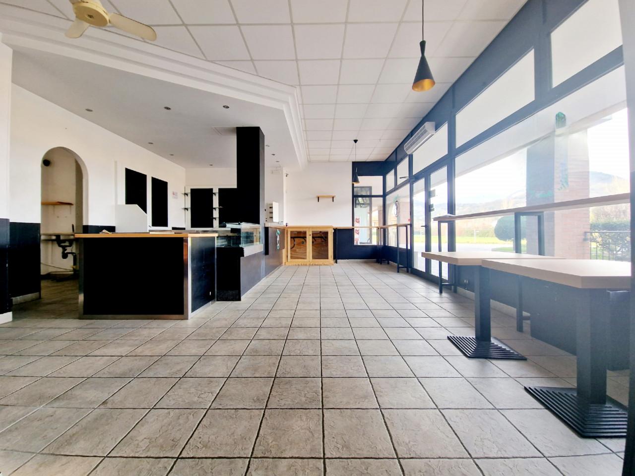 Negozio in affitto a Este