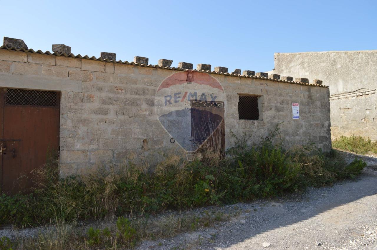 Capannone in vendita a Pachino