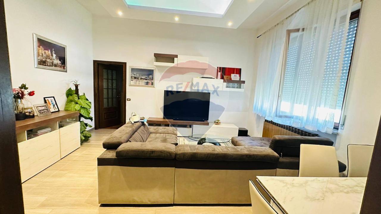 Appartamento in vendita a Novara