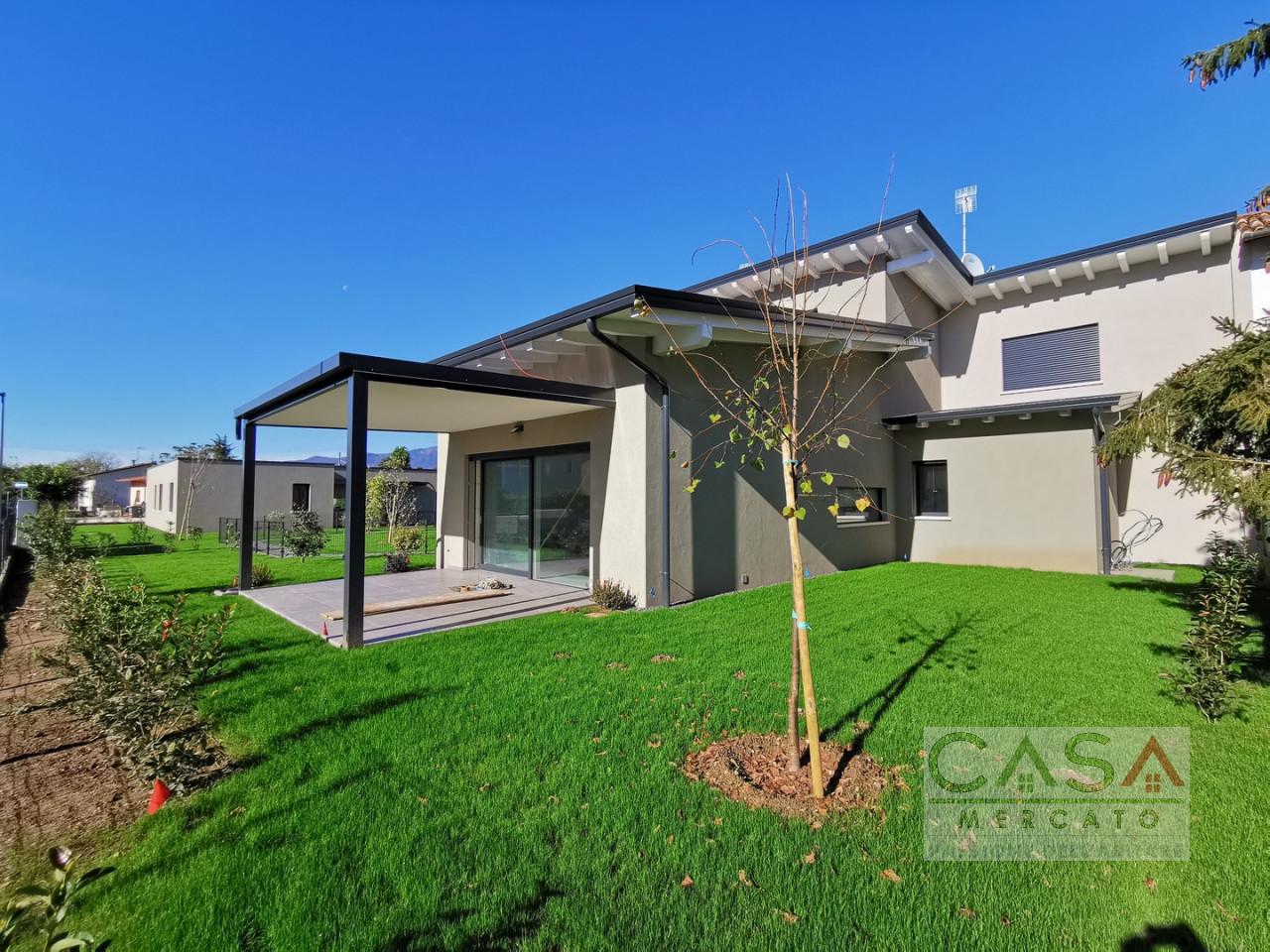 Villa a schiera in vendita a Fontanafredda