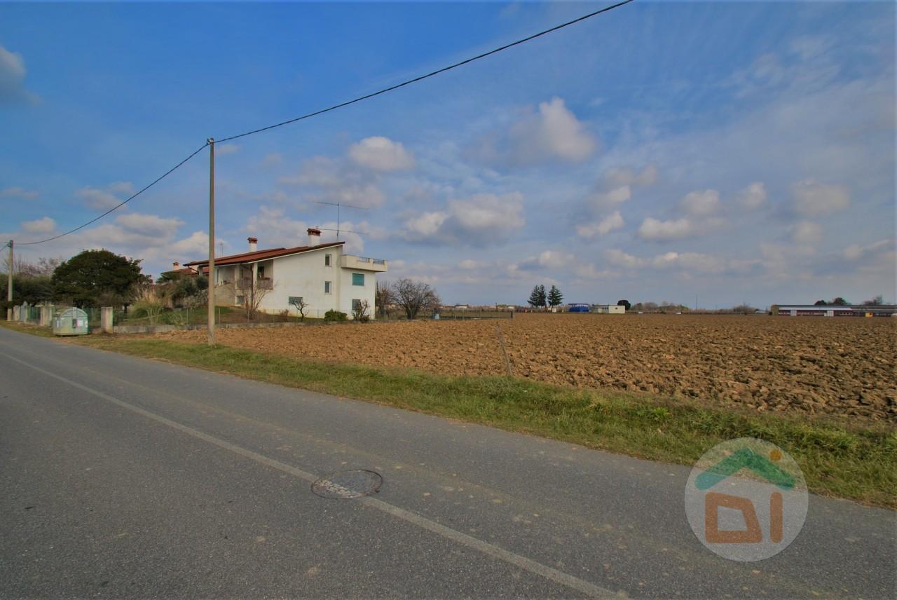 Terreno edificabile residenziale in vendita a San Vito Al Torre