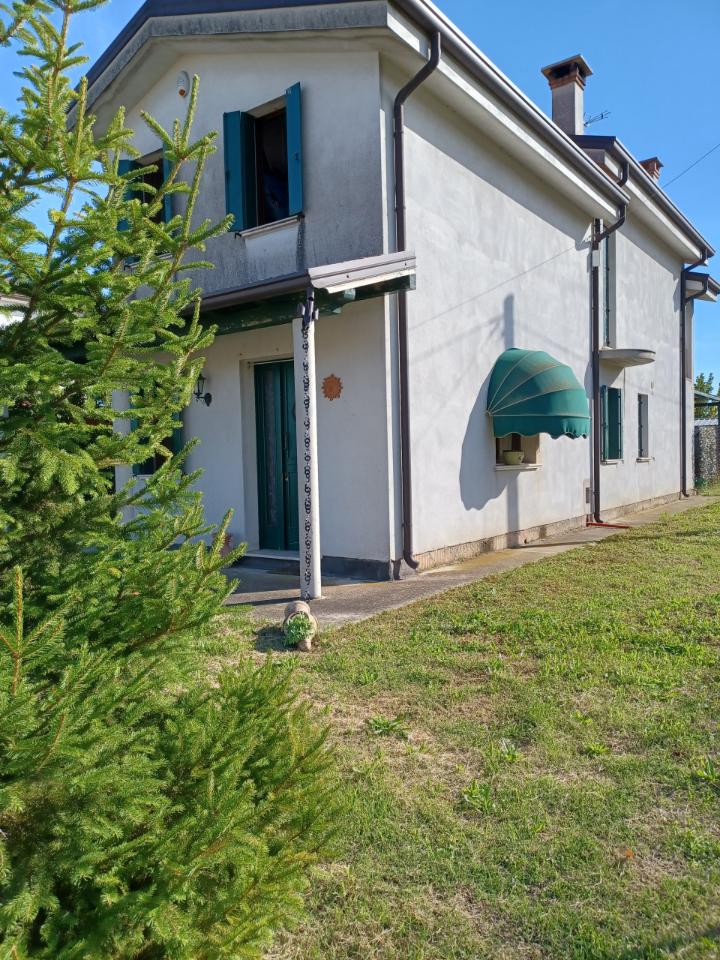 Casa indipendente in vendita a Trecenta