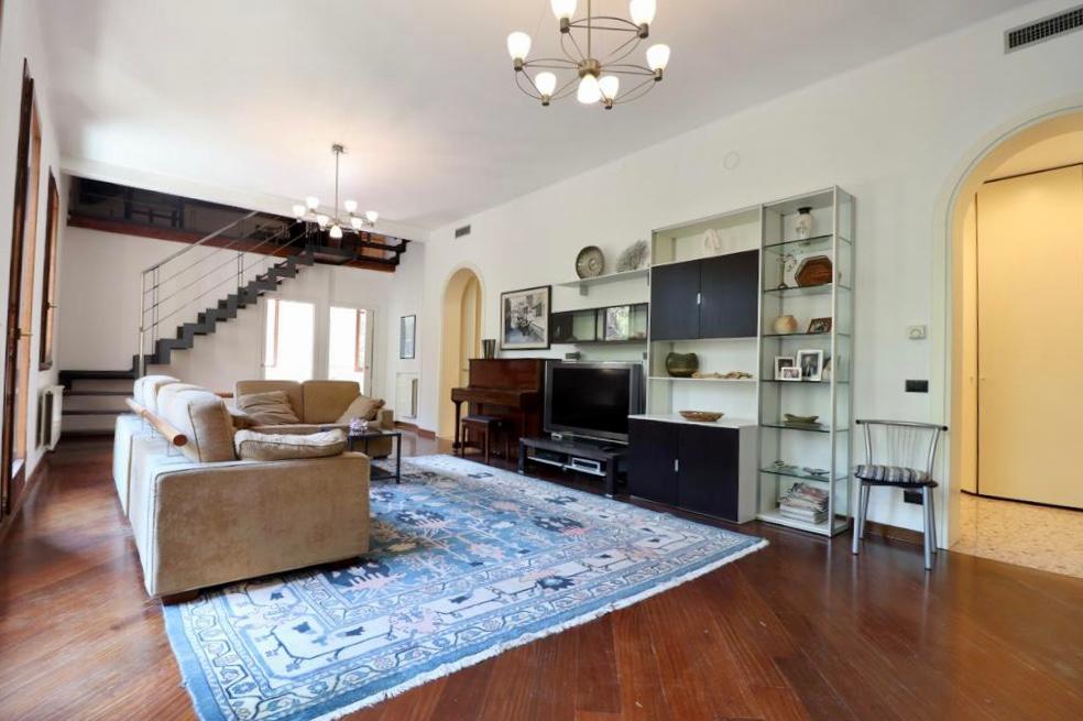 Villa a Schiera all'asta a Miradolo Terme via Giovanni Falcone, 42