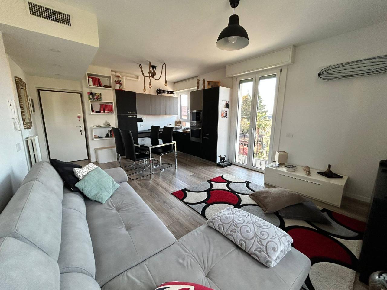 Appartamento in vendita a Camparada