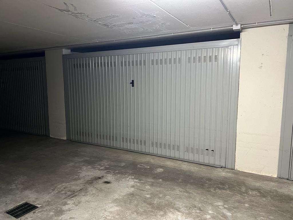 Garage - Posto auto in vendita a Abano Terme