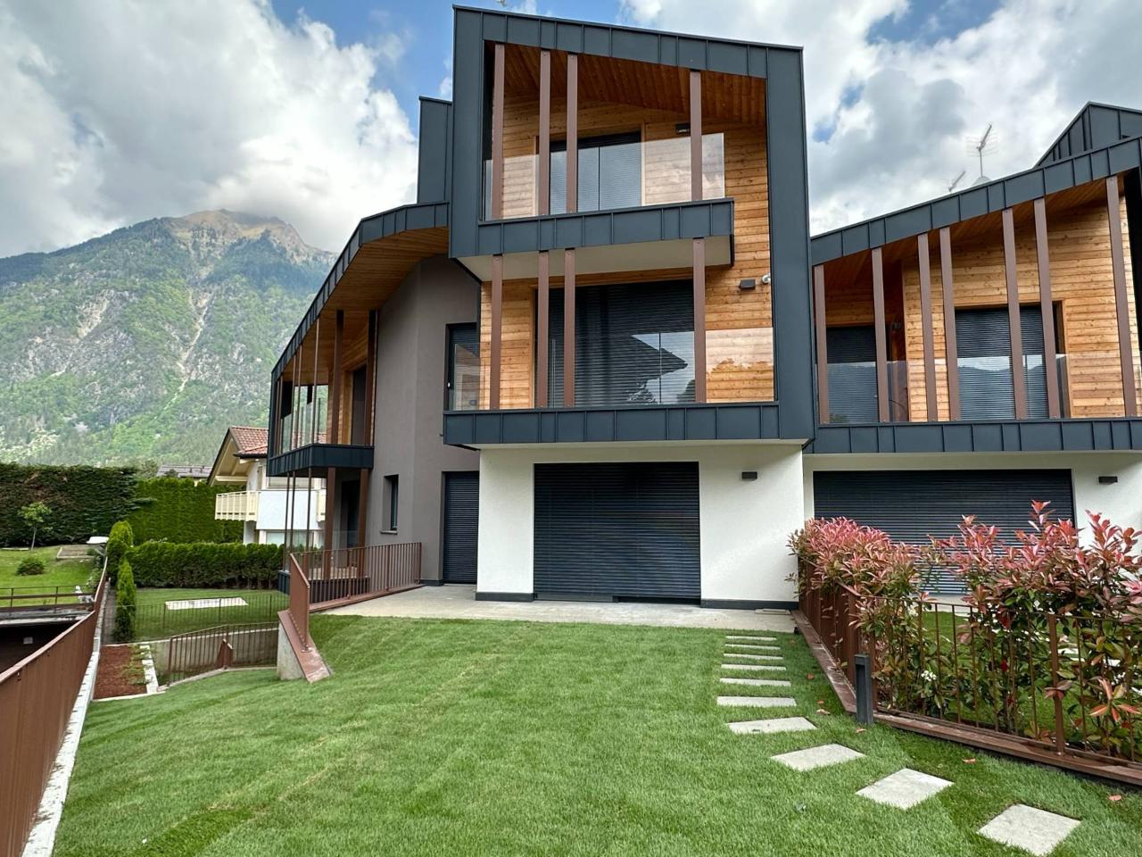 Appartamento in vendita a Pinzolo Foto-1