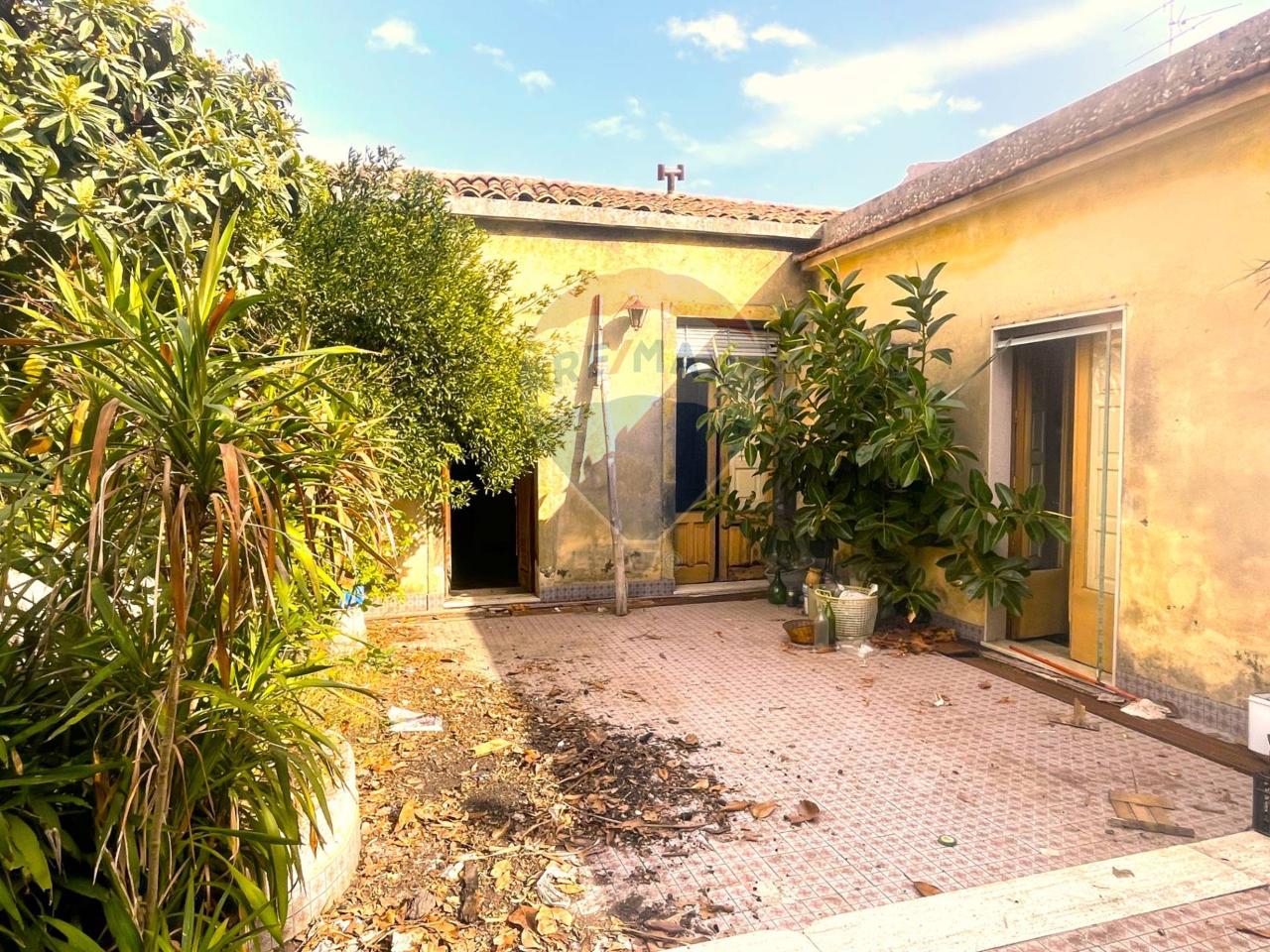 Casa indipendente in vendita a Giarre
