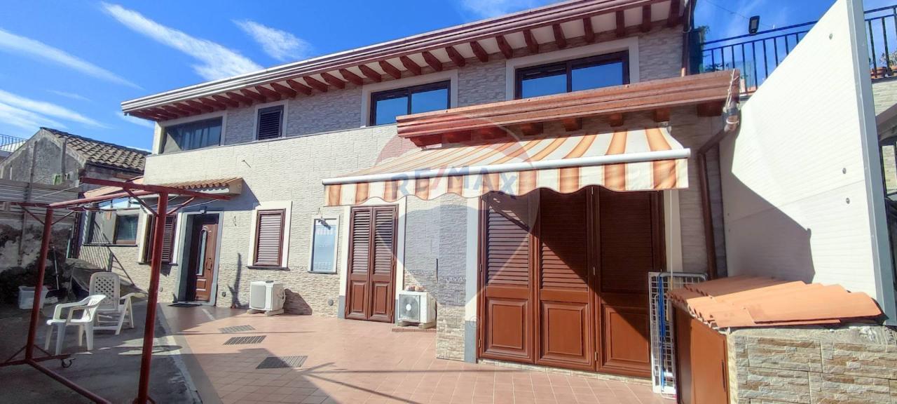 Casa indipendente in vendita a Acireale