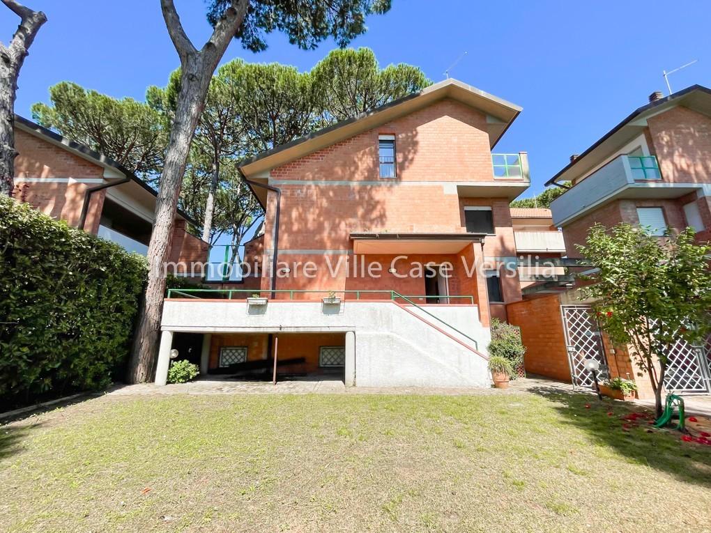 Villa in vendita a Pietrasanta