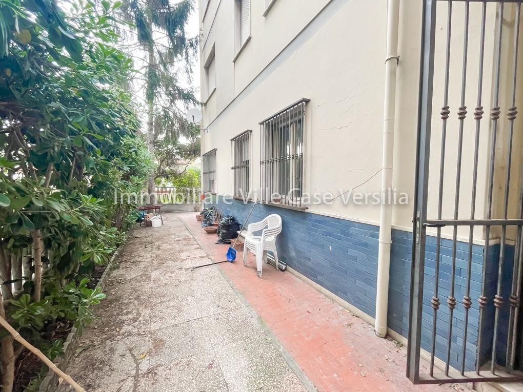 Appartamento in vendita a Viareggio