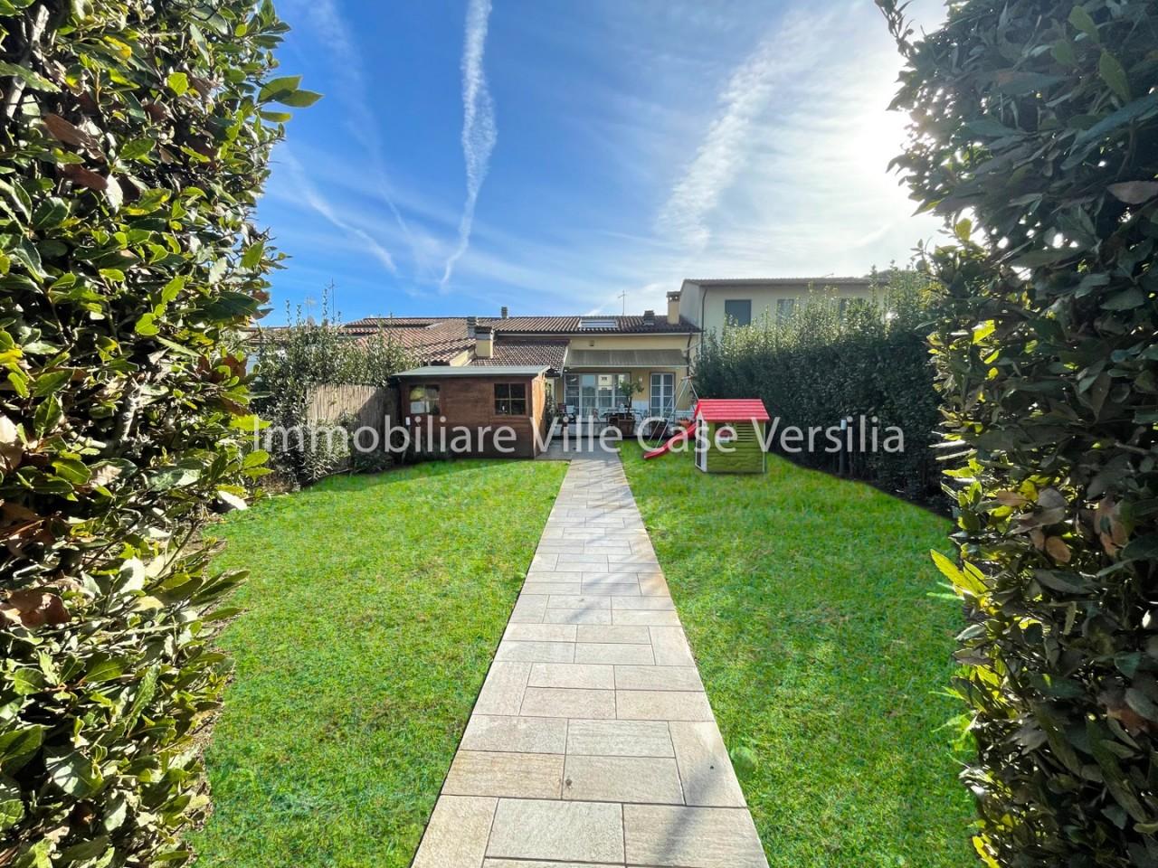 Villa in affitto a Pietrasanta