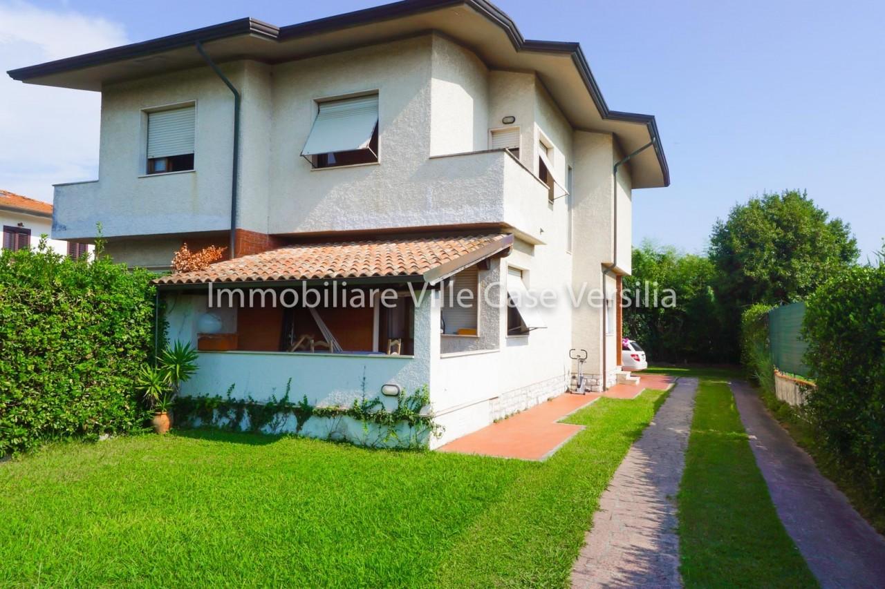 Villa in vendita a Pietrasanta