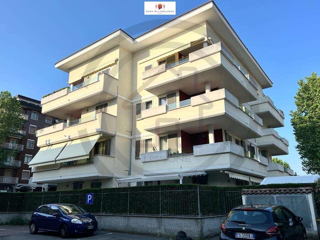 Bilocale in Via Meucci, Seregno