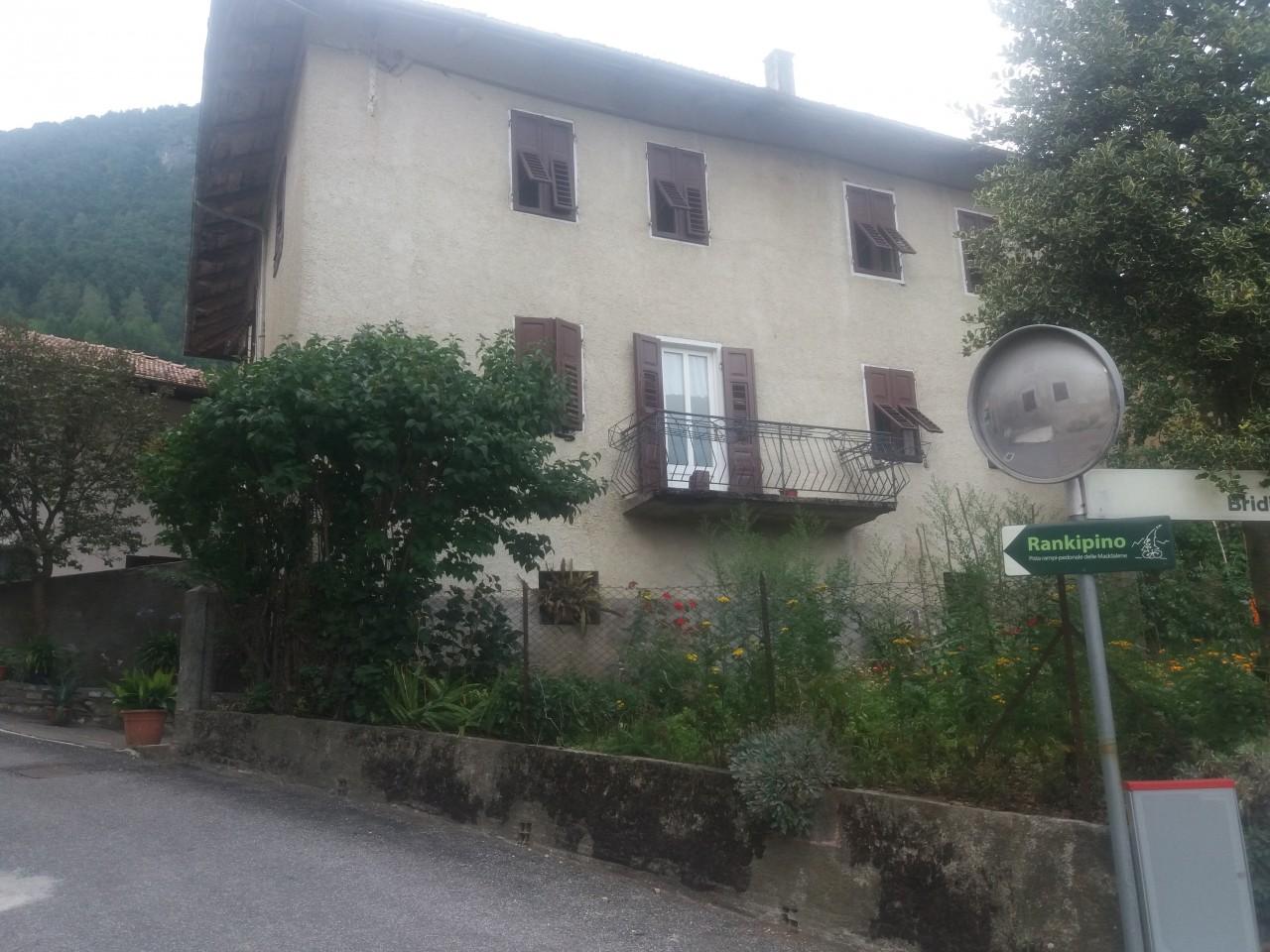 Casa indipendente in vendita a Cis