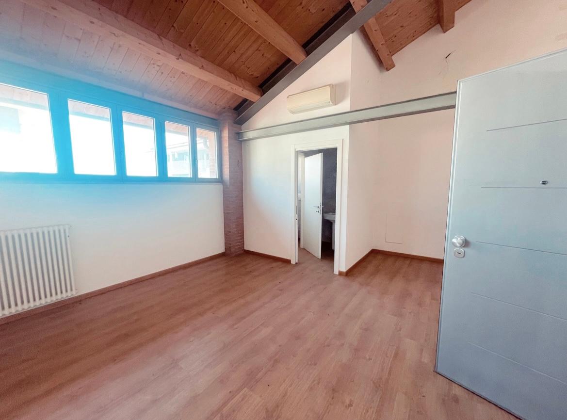 Ufficio in affitto a Conselve