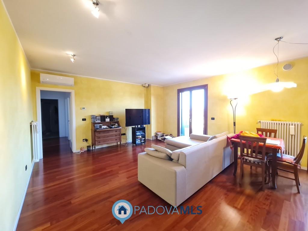 Appartamento in vendita a Padova