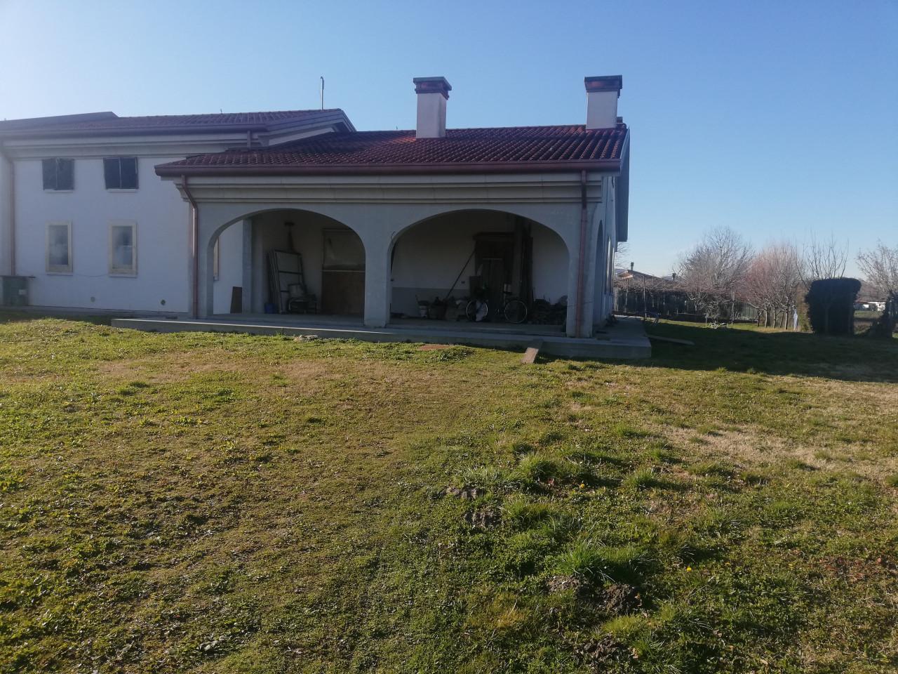 Villa in vendita a Cartura