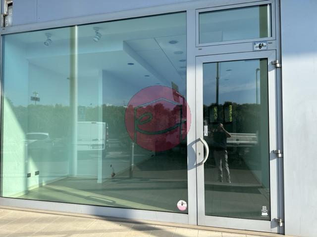 Negozio in vendita a Santarcangelo Di Romagna