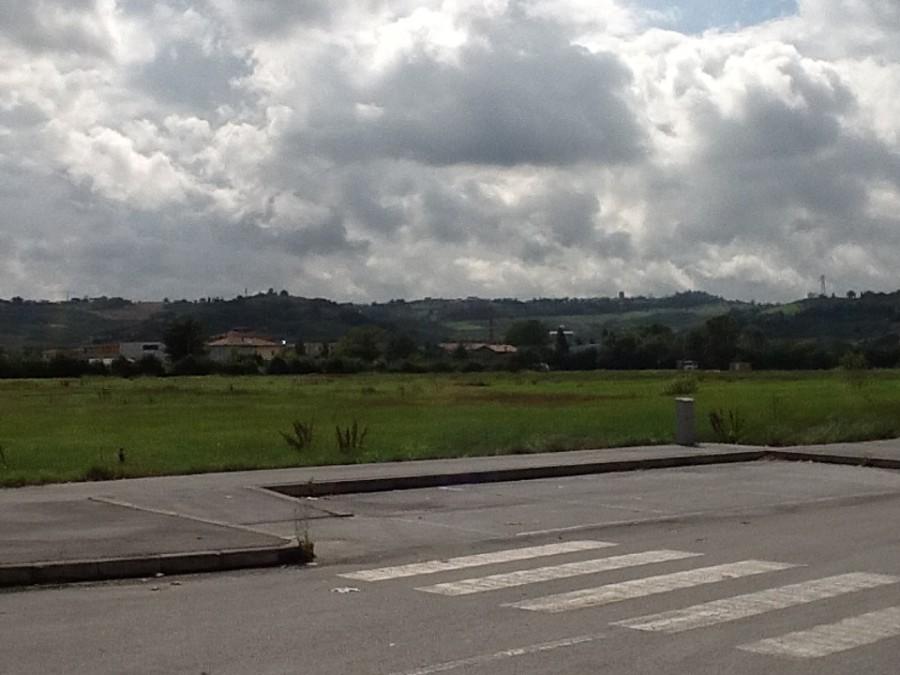 Terreno edificabile industriale in vendita a Longiano