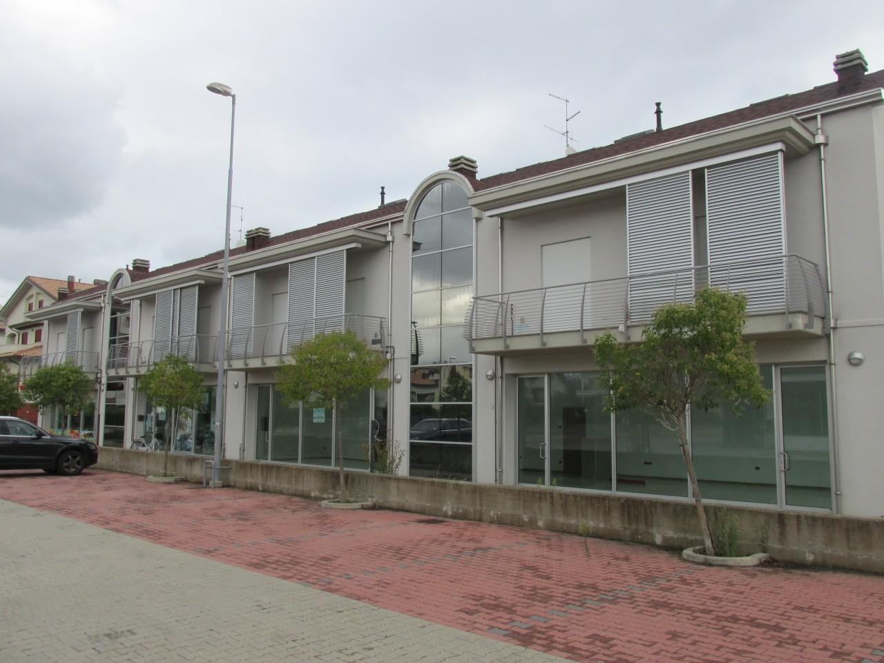 Negozio in affitto a San Mauro Pascoli