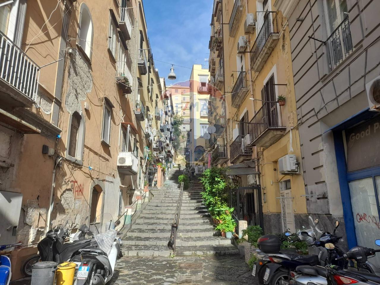 Appartamento in vendita a Napoli