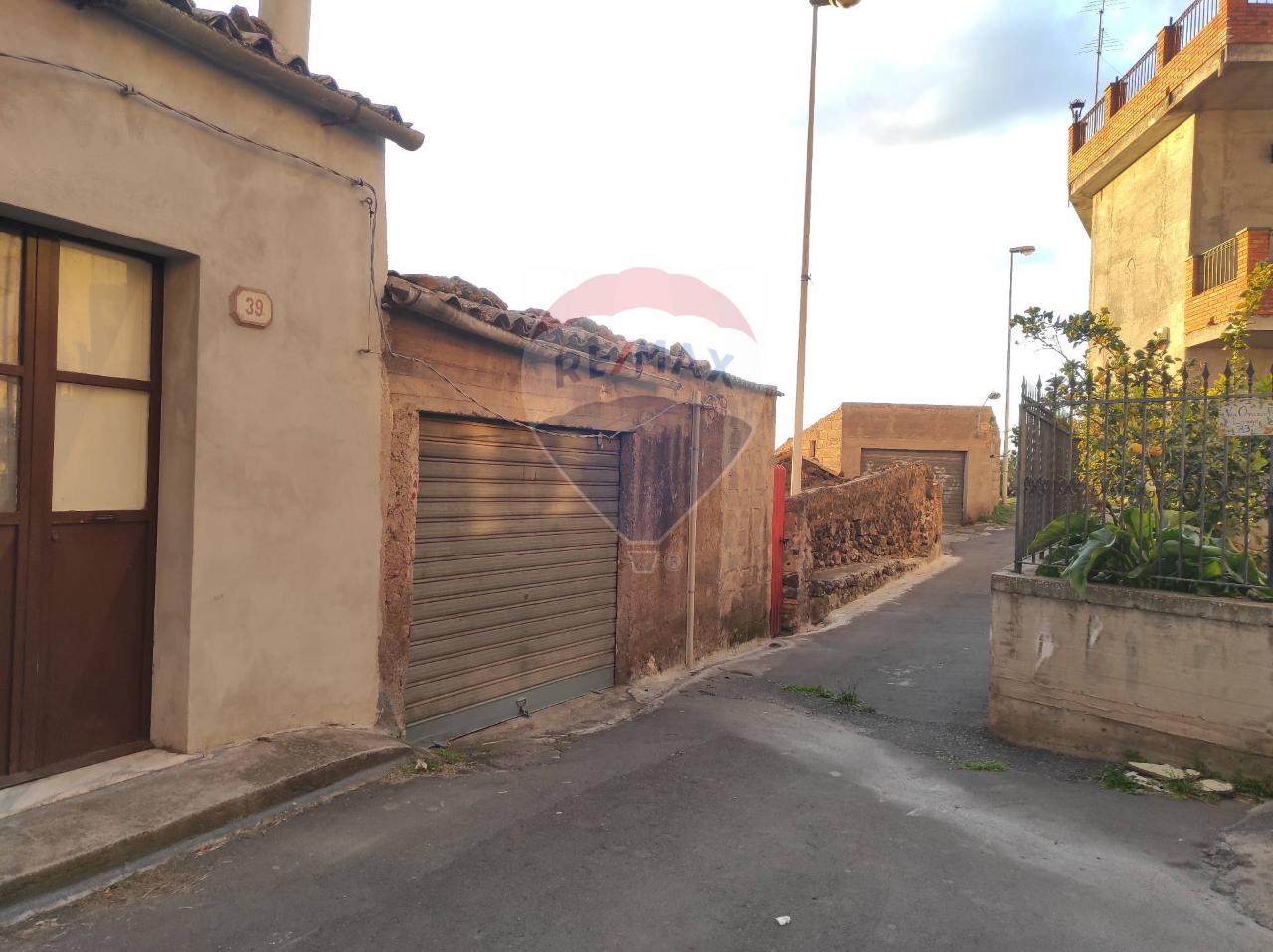 Casa indipendente in vendita a Santa Maria Di Licodia